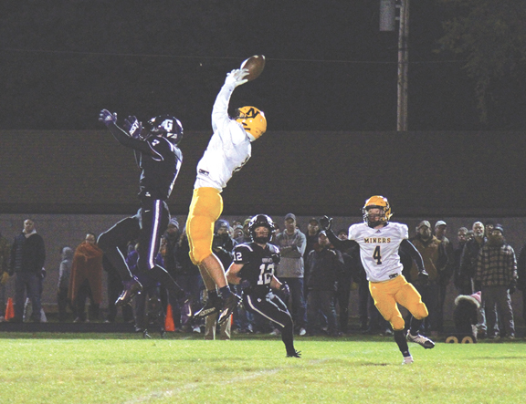 A ‘Happy Rock’ classic: Negaunee Miners prove their Upper Peninsula No ...